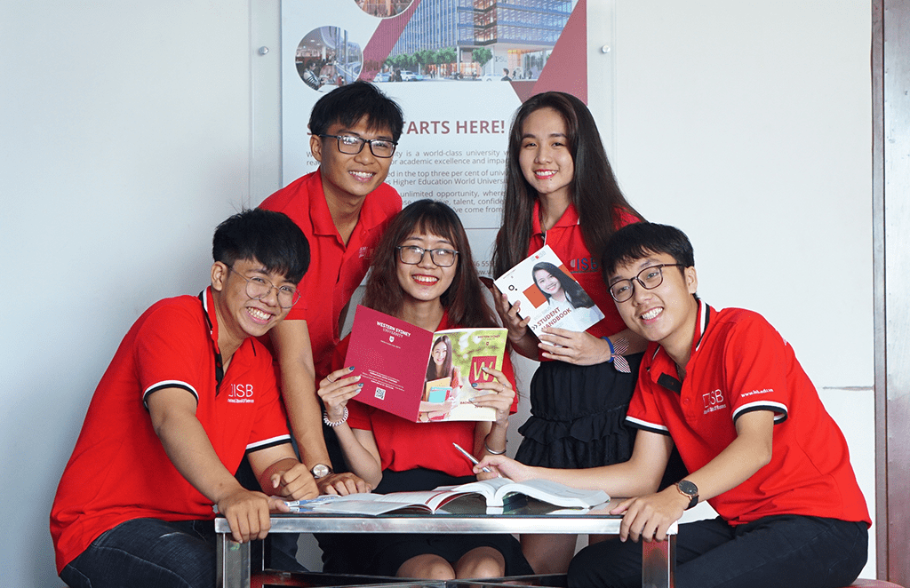 Programs & Courses – UEH-International School of Business